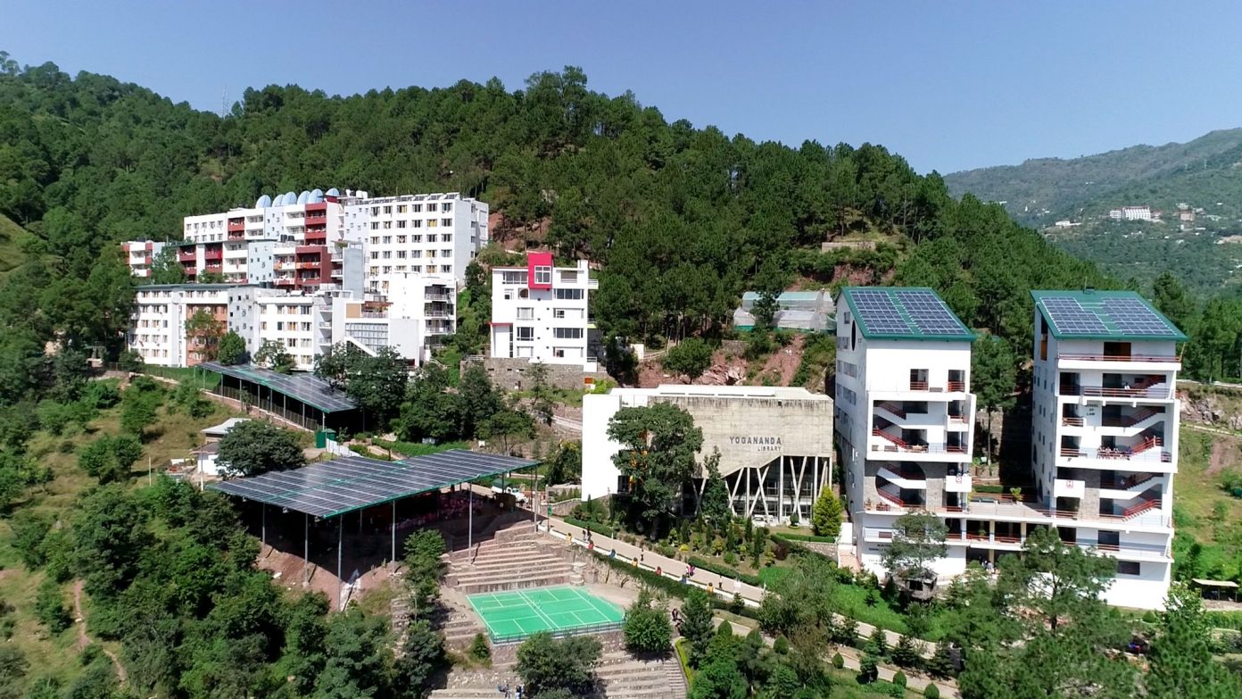 Tech Transformation in Food Technology with AI - Shoolini University